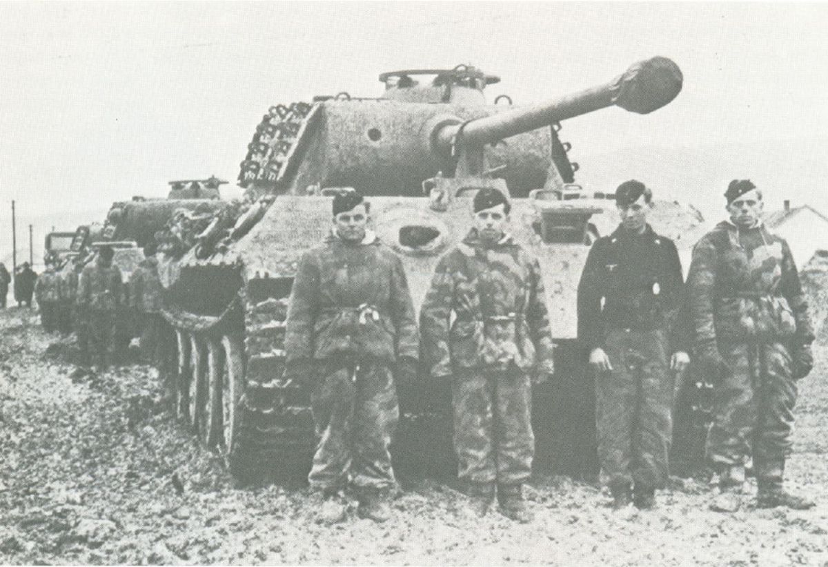 History: Panzer Lehr and the Battle of the Bulge - Warlord Games