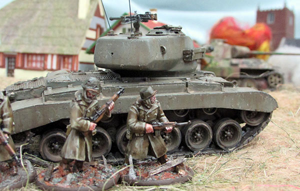 Head to head: Panther Ausf A vs M26 Pershing - Warlord Games
