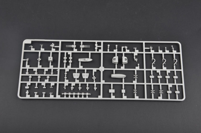 New: HMS Abercrombie Monitor-class + HMS Eskimo destroyer 1941 ...