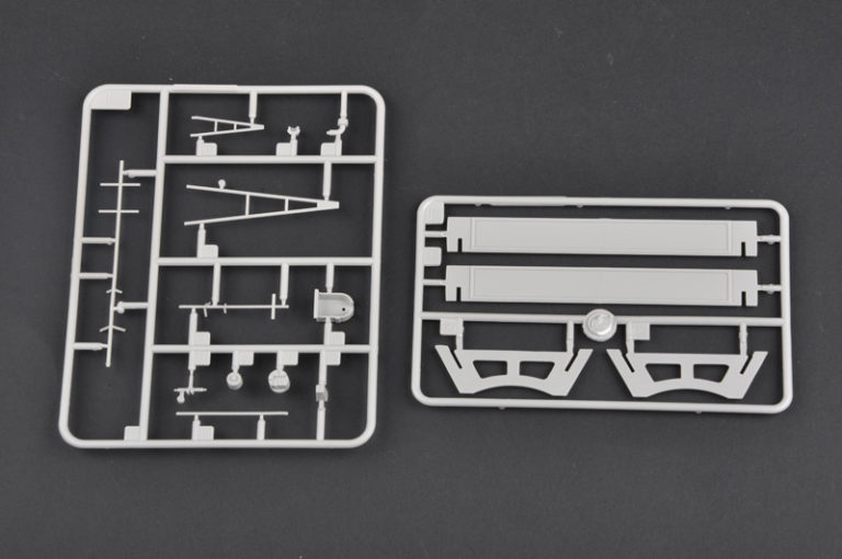 New: HMS Abercrombie Monitor-class + HMS Eskimo destroyer 1941 ...